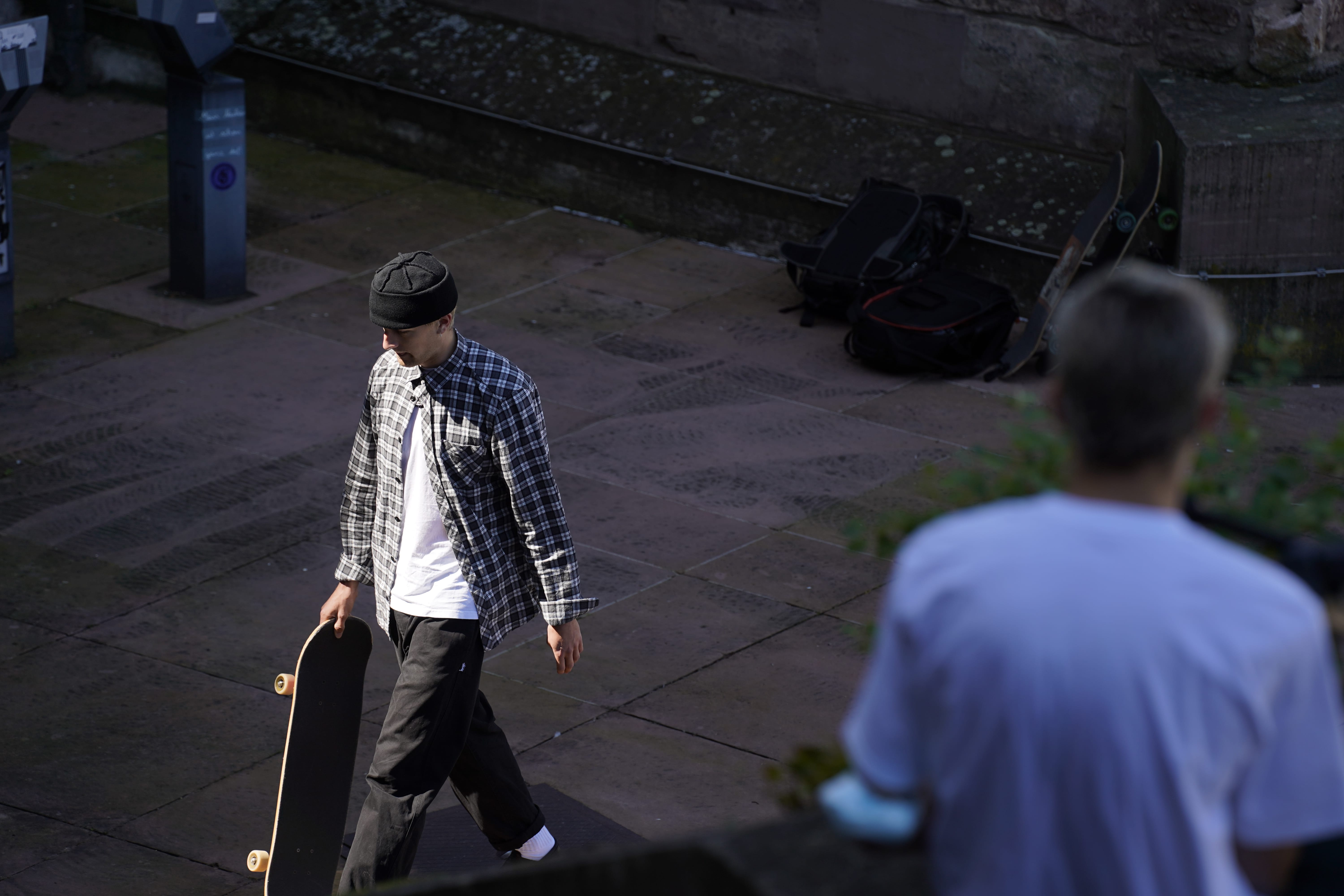 - Irregular Skateboard Magazin
