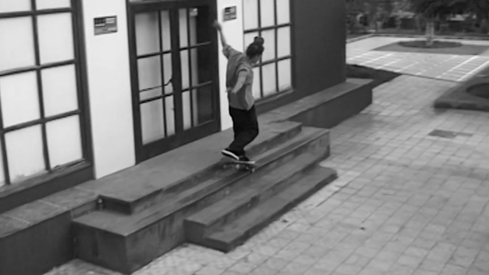 HÄNGEN GEBLIEBEN BY Flo Schuster - Irregular Skateboard Magazin